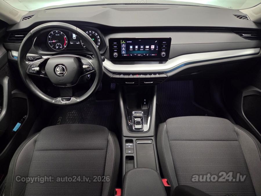 Pelēks Skoda Octavia 2022 Tallina, ar dzinēja tilpumu 1.50 L un nobraukumu 45 tūkst. km par 19900 €, foto 8 vietnē AUTOMOTO.COM.LV