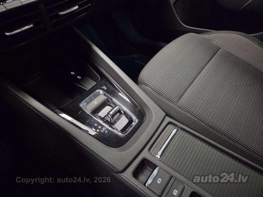 Pelēks Skoda Octavia 2022 Tallina, ar dzinēja tilpumu 1.50 L un nobraukumu 45 tūkst. km par 19900 €, foto 13 vietnē AUTOMOTO.COM.LV