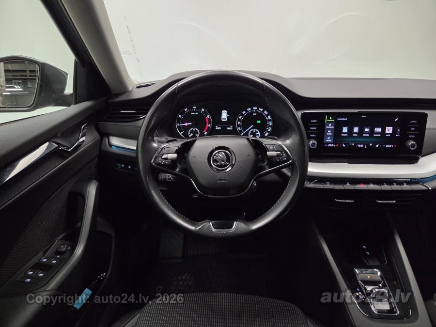 Pelēks Skoda Octavia 2022 Tallina, ar dzinēja tilpumu 1.50 L un nobraukumu 45 tūkst. km par 19900 €, foto 15 vietnē AUTOMOTO.COM.LV