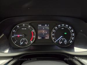 Pelēks Skoda Octavia 2022 Tallina, ar dzinēja tilpumu 1.50 L un nobraukumu 45 tūkst. km par 19900 €, foto 16 vietnē AUTOMOTO.COM.LV