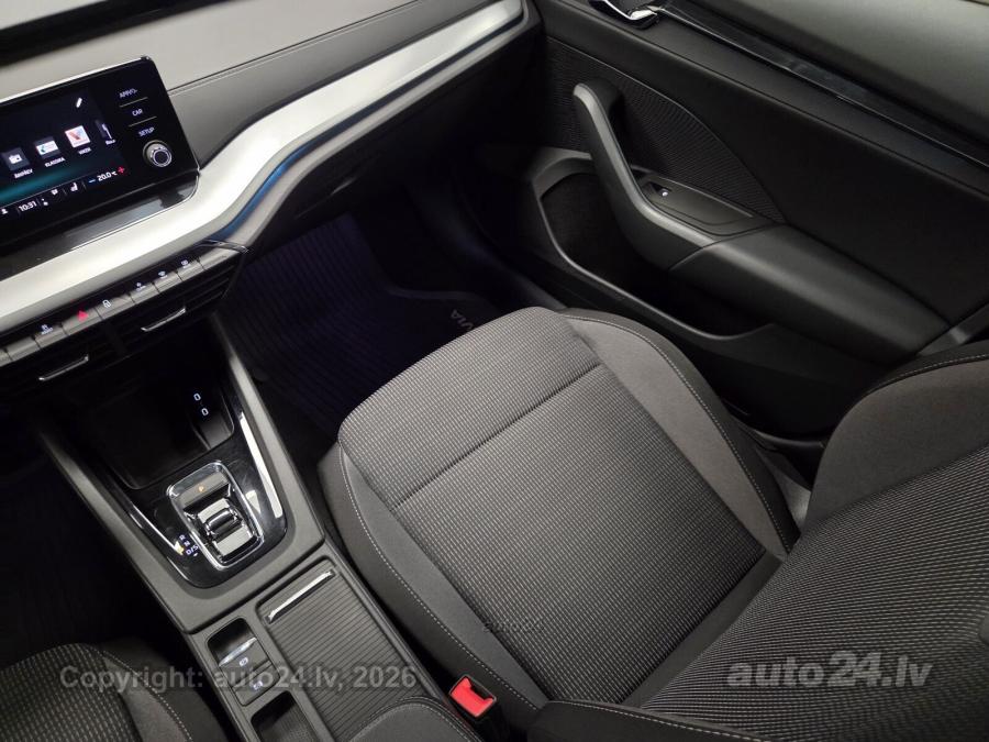 Pelēks Skoda Octavia 2022 Tallina, ar dzinēja tilpumu 1.50 L un nobraukumu 45 tūkst. km par 19900 €, foto 17 vietnē AUTOMOTO.COM.LV