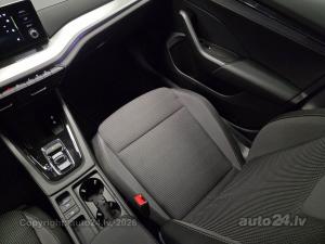 Pelēks Skoda Octavia 2022 Tallina, ar dzinēja tilpumu 1.50 L un nobraukumu 40 tūkst. km par 19900 €, foto 17 vietnē AUTOMOTO.COM.LV