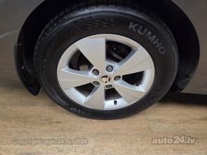Pelēks Skoda Octavia 2022 Tallina, ar dzinēja tilpumu 1.50 L un nobraukumu 40 tūkst. km par 19900 €, foto 21 vietnē AUTOMOTO.COM.LV