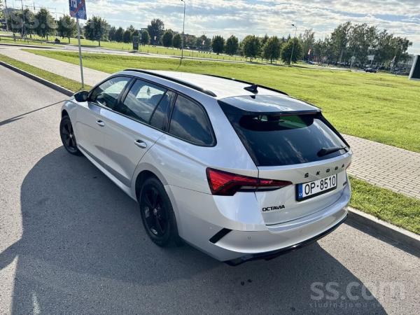 Grey Skoda Octavia 2022 in Riga, with an engine capacity of 1.50 L and mileage of 30 thousand km for 17350 €, photo 7 on AUTOMOTO.COM.LV
