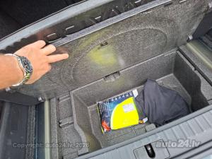 Grey Skoda Octavia 2022 in Jelgava, with an engine capacity of 2.00 L and mileage of 93 thousand km for 18550 €, photo 29 on AUTOMOTO.COM.LV