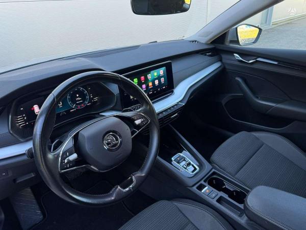Grey Skoda Octavia 2022 in Vilnius, with an engine capacity of 1.97 L and mileage of 208 thousand km for 14300 €, photo 9 on AUTOMOTO.COM.LV