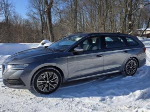 Grey Skoda Octavia 2023 in Vilnius, with an engine capacity of 1.50 L and mileage of 209 thousand km for 16500 €, photo 4 on AUTOMOTO.COM.LV