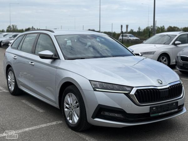 Grey Skoda Octavia 2023 in Vilnius, with an engine capacity of 2.00 L and mileage of 172 thousand km for 13999 €, photo 5 on AUTOMOTO.COM.LV