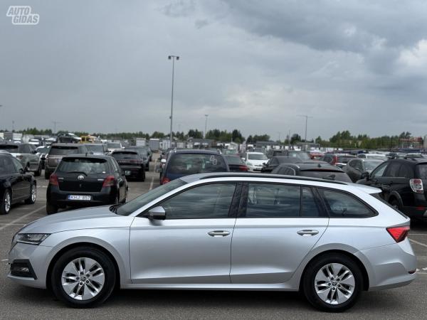 Grey Skoda Octavia 2023 in Vilnius, with an engine capacity of 2.00 L and mileage of 172 thousand km for 13999 €, photo 10 on AUTOMOTO.COM.LV