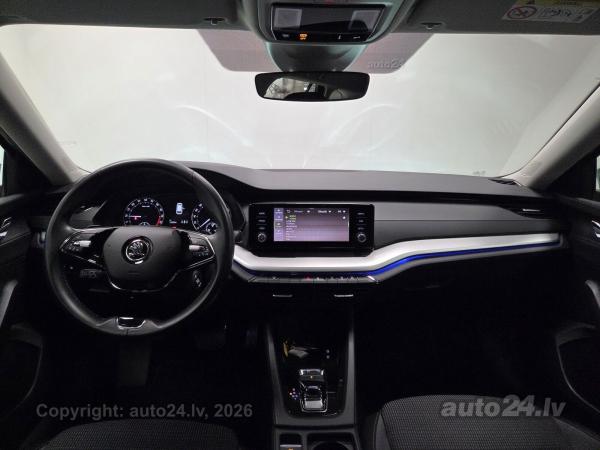 Pelēks Skoda Octavia 2023 Tallina, ar dzinēja tilpumu 2.00 L un nobraukumu 126 tūkst. km par 18900 €, foto 8 vietnē AUTOMOTO.COM.LV