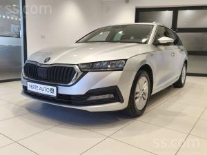 Grey Skoda Octavia 2023 in Riga, with an engine capacity of 1.00 L and mileage of 114 thousand km for 16990 €, photo 4 on AUTOMOTO.COM.LV