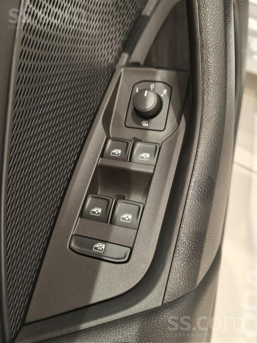 Grey Skoda Octavia 2023 in Riga, with an engine capacity of 1.00 L and mileage of 114 thousand km for 16990 €, photo 15 on AUTOMOTO.COM.LV