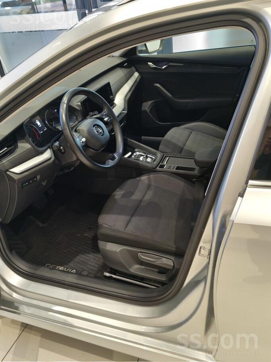 Grey Skoda Octavia 2023 in Riga, with an engine capacity of 1.00 L and mileage of 114 thousand km for 16990 €, photo 16 on AUTOMOTO.COM.LV