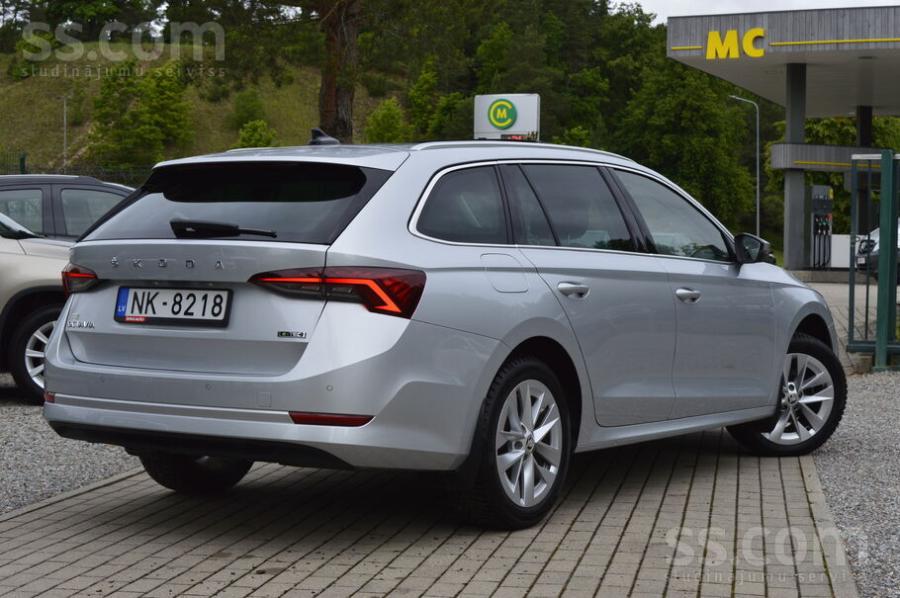 Grey Skoda Octavia 2023 in Tukums, with an engine capacity of 1.50 L and mileage of 72 thousand km for 18695 €, photo 7 on AUTOMOTO.COM.LV