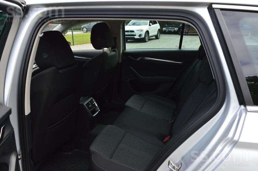 Grey Skoda Octavia 2023 in Tukums, with an engine capacity of 1.50 L and mileage of 72 thousand km for 18695 €, photo 10 on AUTOMOTO.COM.LV