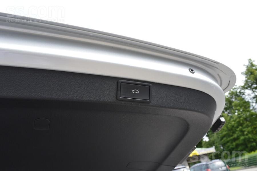 Grey Skoda Octavia 2023 in Tukums, with an engine capacity of 1.50 L and mileage of 72 thousand km for 18695 €, photo 15 on AUTOMOTO.COM.LV