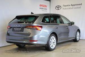 Pelēks Skoda Octavia 2023 Tallina, ar dzinēja tilpumu 1.50 L un nobraukumu 98 tūkst. km par 21490 €, foto 3 vietnē AUTOMOTO.COM.LV