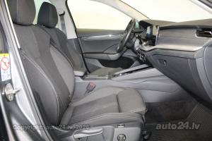 Pelēks Skoda Octavia 2023 Tallina, ar dzinēja tilpumu 1.50 L un nobraukumu 98 tūkst. km par 21490 €, foto 7 vietnē AUTOMOTO.COM.LV