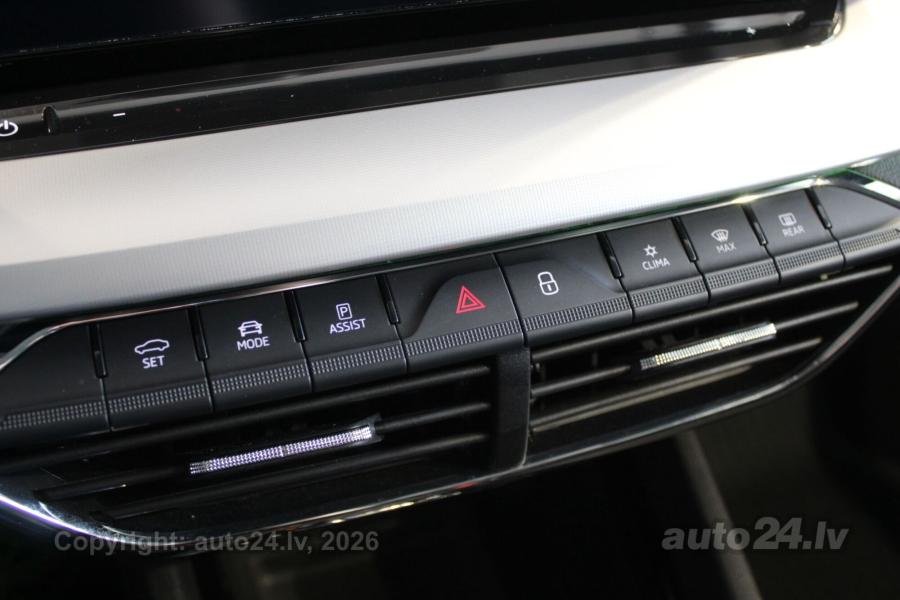 Pelēks Skoda Octavia 2023 Tallina, ar dzinēja tilpumu 1.50 L un nobraukumu 98 tūkst. km par 21490 €, foto 19 vietnē AUTOMOTO.COM.LV