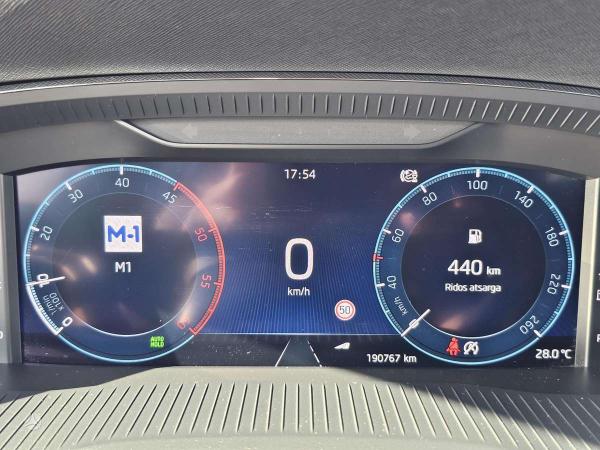 Grey Skoda Octavia 2023 in Vilnius, with an engine capacity of 1.97 L and mileage of 191 thousand km for 14900 €, photo 7 on AUTOMOTO.COM.LV