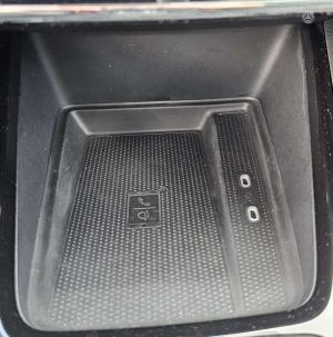 Grey Skoda Octavia 2023 in Vilnius, with an engine capacity of 1.97 L and mileage of 191 thousand km for 14900 €, photo 18 on AUTOMOTO.COM.LV