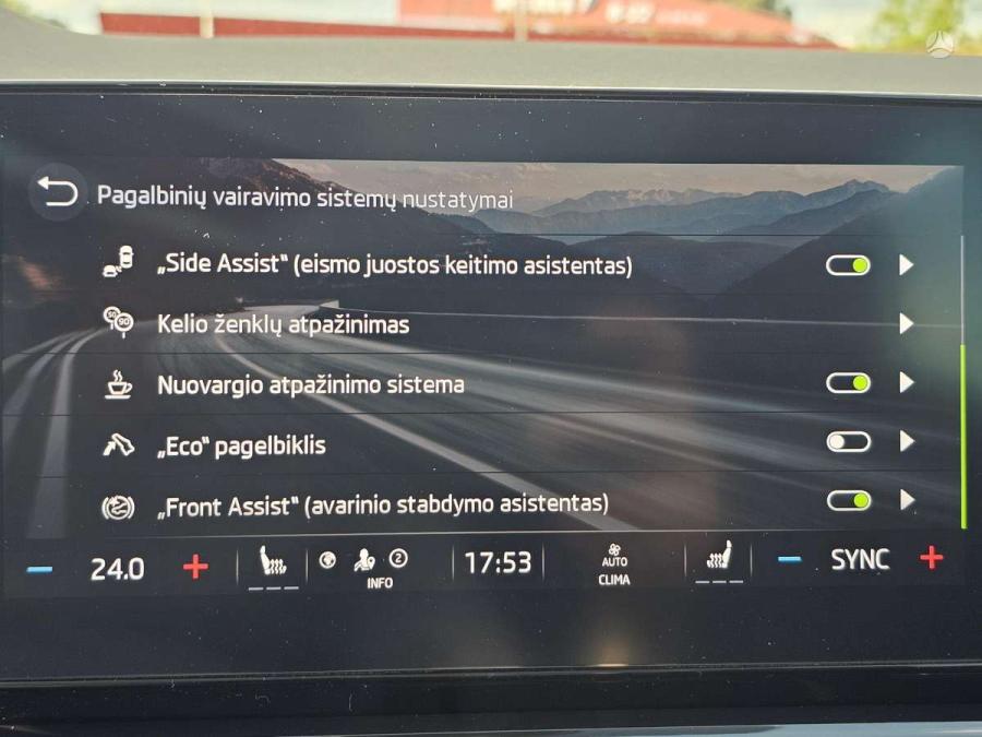Grey Skoda Octavia 2023 in Vilnius, with an engine capacity of 1.97 L and mileage of 191 thousand km for 14900 €, photo 25 on AUTOMOTO.COM.LV