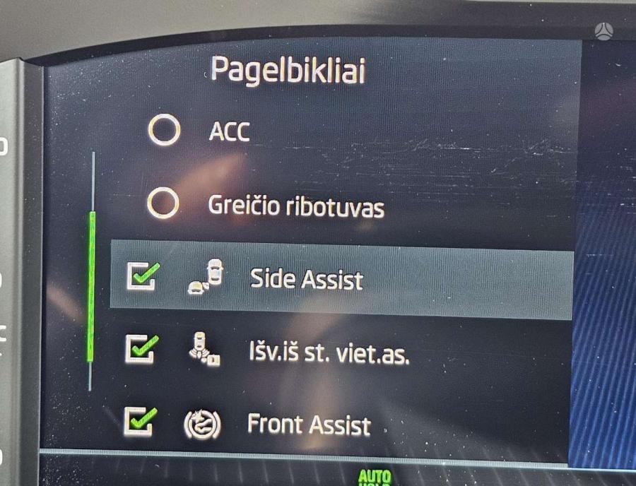 Grey Skoda Octavia 2023 in Vilnius, with an engine capacity of 1.97 L and mileage of 191 thousand km for 14900 €, photo 27 on AUTOMOTO.COM.LV