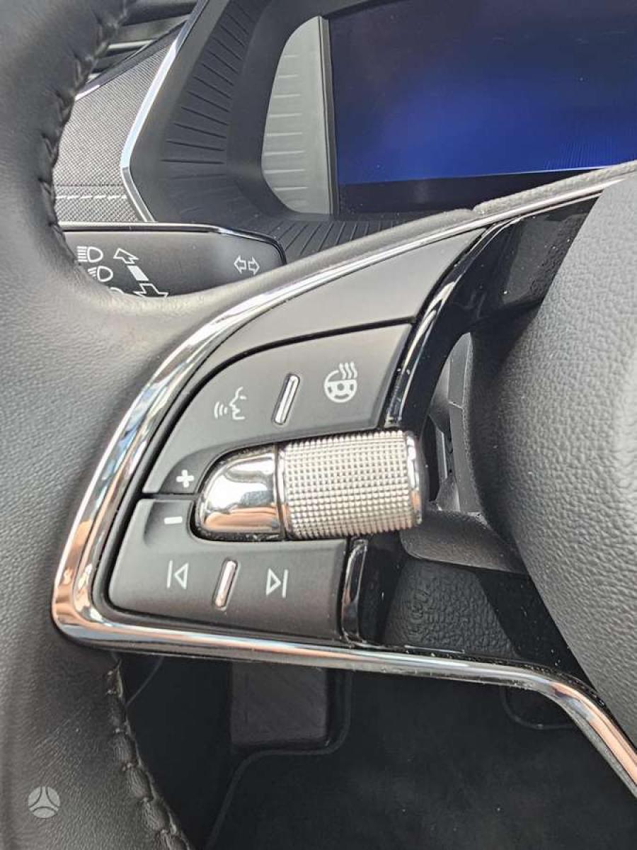Grey Skoda Octavia 2023 in Vilnius, with an engine capacity of 1.97 L and mileage of 191 thousand km for 14900 €, photo 36 on AUTOMOTO.COM.LV