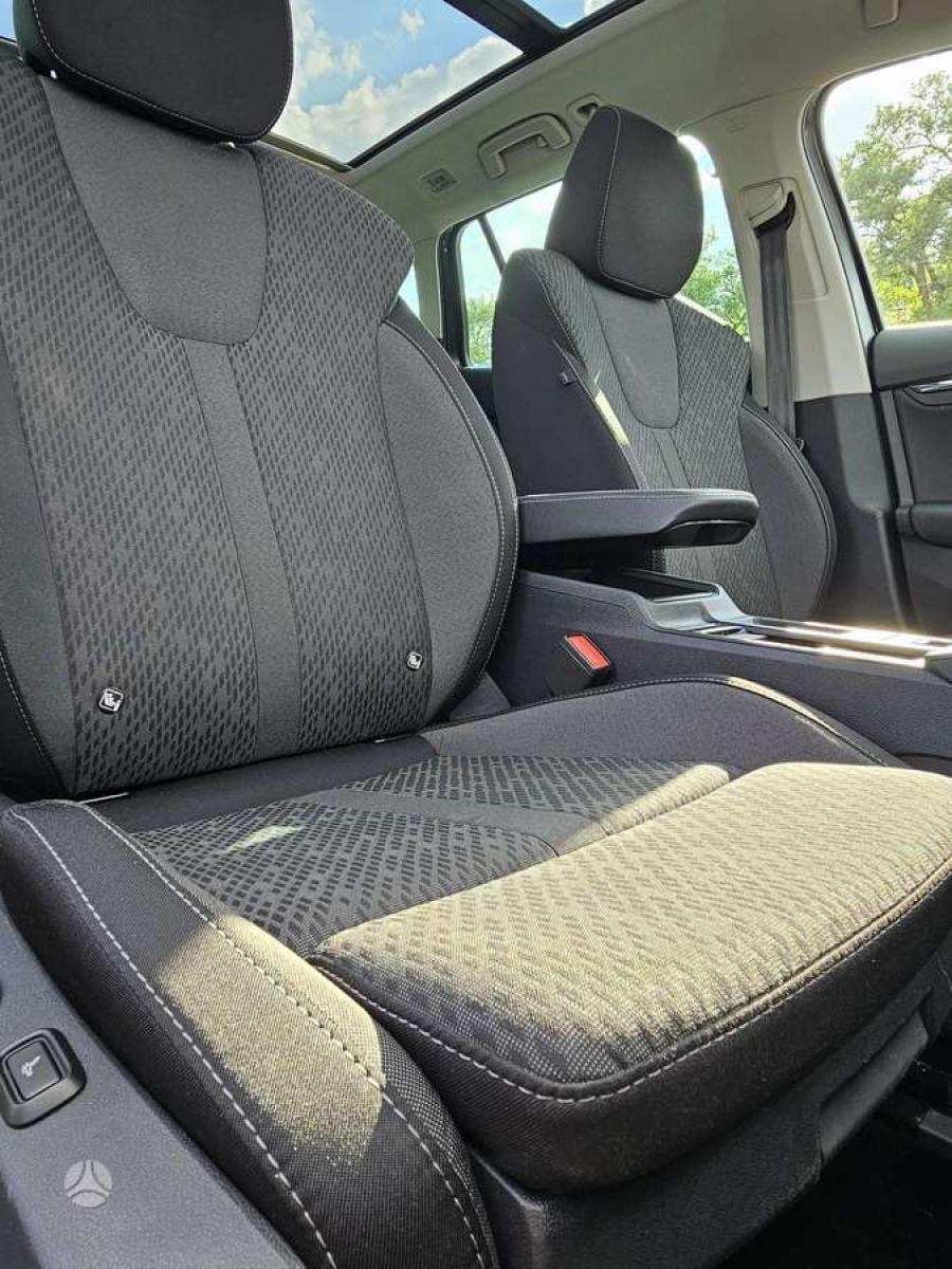 Grey Skoda Octavia 2023 in Vilnius, with an engine capacity of 1.97 L and mileage of 191 thousand km for 14900 €, photo 39 on AUTOMOTO.COM.LV