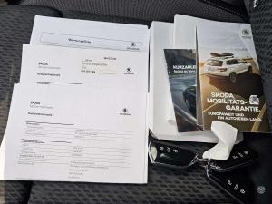 Grey Skoda Octavia 2023 in Vilnius, with an engine capacity of 1.97 L and mileage of 191 thousand km for 14900 €, photo 40 on AUTOMOTO.COM.LV