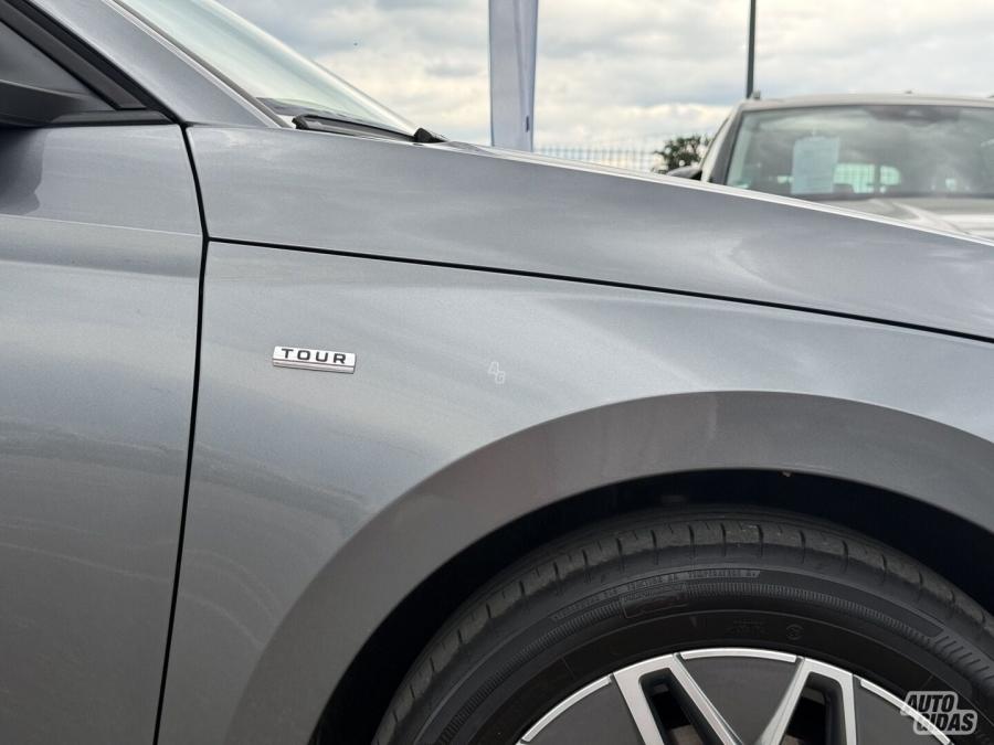 Grey Skoda Octavia 2023 in Vilnius, with an engine capacity of 2.00 L and mileage of 203 thousand km for 16500 €, photo 8 on AUTOMOTO.COM.LV