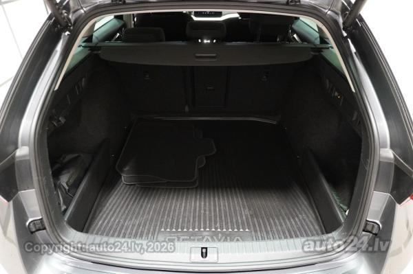 Grey Skoda Octavia 2023 in Tallinn, with an engine capacity of 1.50 L and mileage of 94 thousand km for 21900 €, photo 7 on AUTOMOTO.COM.LV