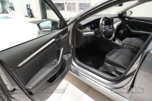 Pelēks Skoda Octavia 2023 Tallina, ar dzinēja tilpumu 1.50 L un nobraukumu 94 tūkst. km par 21900 €, foto 15 vietnē AUTOMOTO.COM.LV