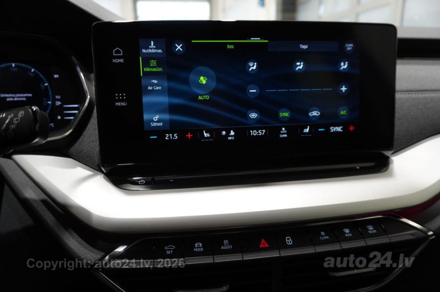 Pelēks Skoda Octavia 2023 Tallina, ar dzinēja tilpumu 1.50 L un nobraukumu 94 tūkst. km par 21900 €, foto 22 vietnē AUTOMOTO.COM.LV