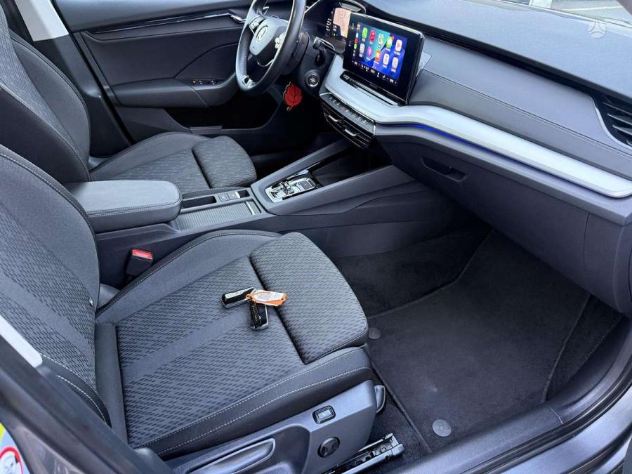 Pelēks Skoda Octavia 2023 Viļņa, ar dzinēja tilpumu 1.97 L un nobraukumu 200 tūkst. km par 14499 €, foto 9 vietnē AUTOMOTO.COM.LV