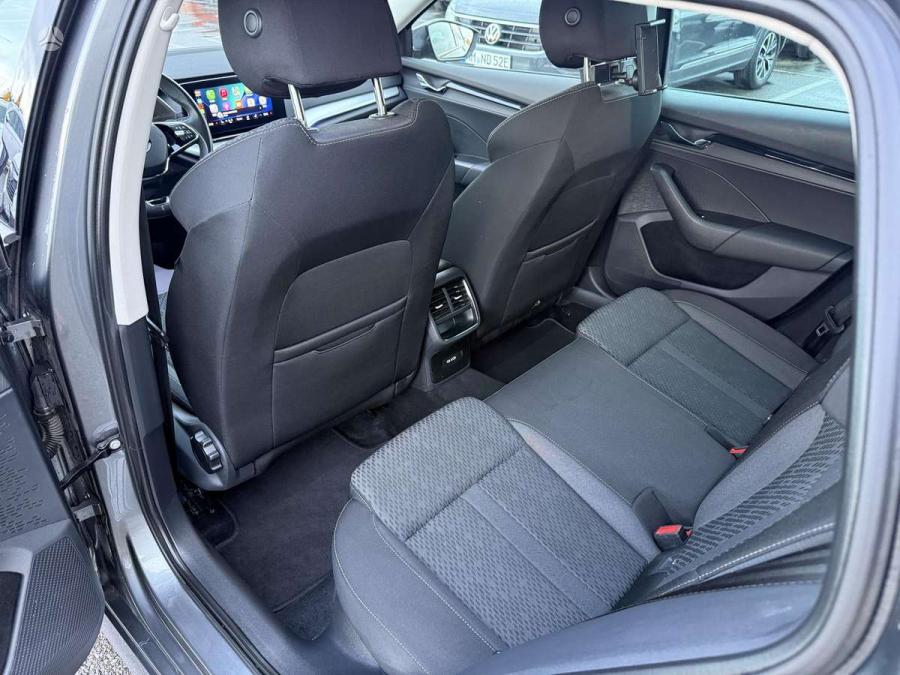 Pelēks Skoda Octavia 2023 Viļņa, ar dzinēja tilpumu 1.97 L un nobraukumu 200 tūkst. km par 14499 €, foto 13 vietnē AUTOMOTO.COM.LV