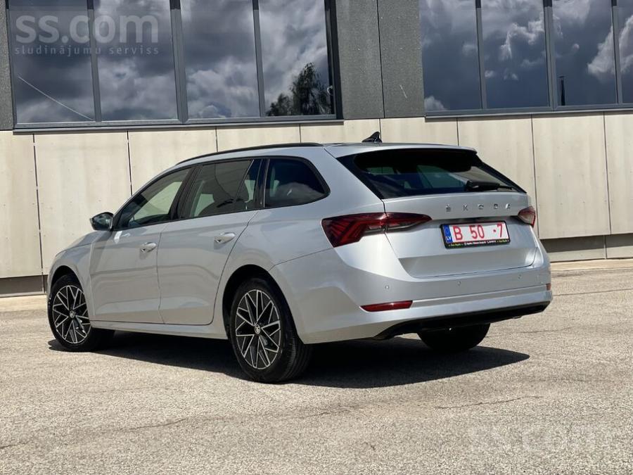 Grey Skoda Octavia 2023 in Riga, with an engine capacity of 2.00 L and mileage of 170 thousand km for 14990 €, photo 5 on AUTOMOTO.COM.LV