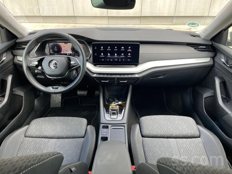 Grey Skoda Octavia 2023 in Riga, with an engine capacity of 2.00 L and mileage of 170 thousand km for 14990 €, photo 18 on AUTOMOTO.COM.LV