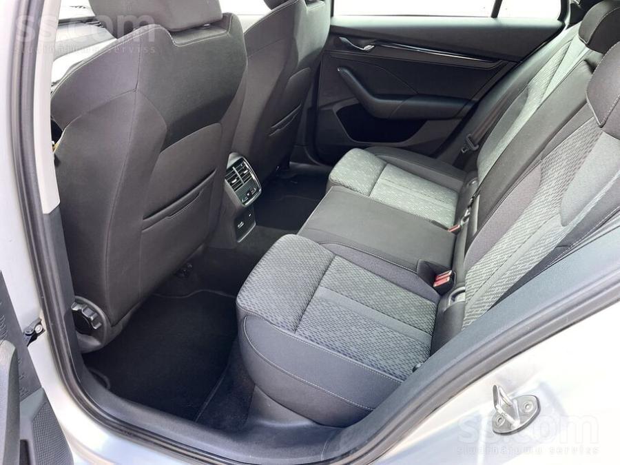 Grey Skoda Octavia 2023 in Riga, with an engine capacity of 2.00 L and mileage of 170 thousand km for 14990 €, photo 20 on AUTOMOTO.COM.LV