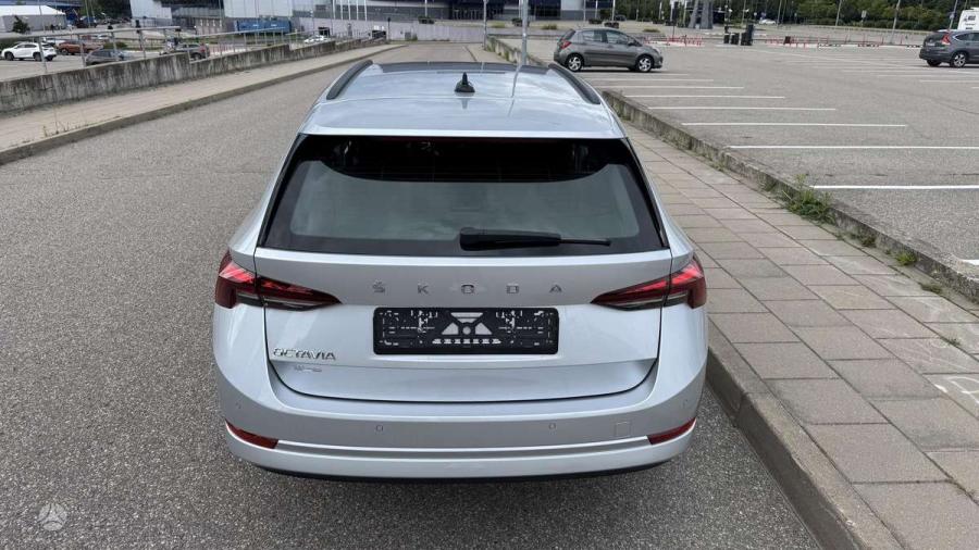 Grey Skoda Octavia 2023 in Vilnius, with an engine capacity of 1.97 L and mileage of 180 thousand km for 14100 €, photo 7 on AUTOMOTO.COM.LV