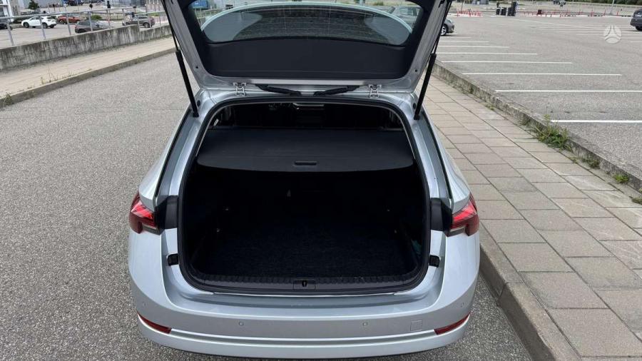 Grey Skoda Octavia 2023 in Vilnius, with an engine capacity of 1.97 L and mileage of 180 thousand km for 14100 €, photo 8 on AUTOMOTO.COM.LV