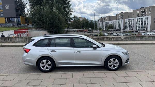 Grey Skoda Octavia 2023 in Vilnius, with an engine capacity of 1.97 L and mileage of 180 thousand km for 14100 €, photo 8 on AUTOMOTO.COM.LV