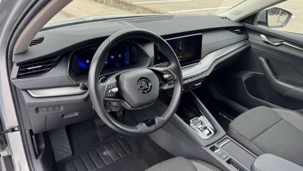 Grey Skoda Octavia 2023 in Vilnius, with an engine capacity of 1.97 L and mileage of 180 thousand km for 14100 €, photo 10 on AUTOMOTO.COM.LV