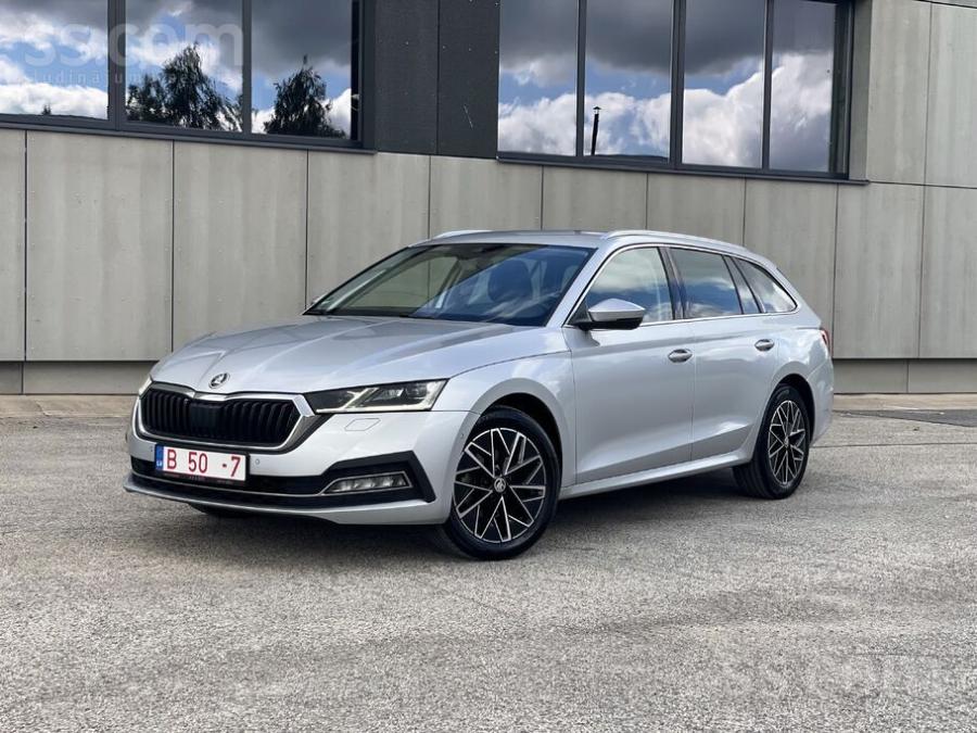 Grey Skoda Octavia 2023 in Riga, with an engine capacity of 2.00 L and mileage of 172 thousand km for 15990 €, photo 1 on AUTOMOTO.COM.LV