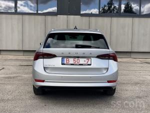 Grey Skoda Octavia 2023 in Riga, with an engine capacity of 2.00 L and mileage of 172 thousand km for 15990 €, photo 6 on AUTOMOTO.COM.LV
