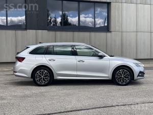 Grey Skoda Octavia 2023 in Riga, with an engine capacity of 2.00 L and mileage of 172 thousand km for 15990 €, photo 10 on AUTOMOTO.COM.LV