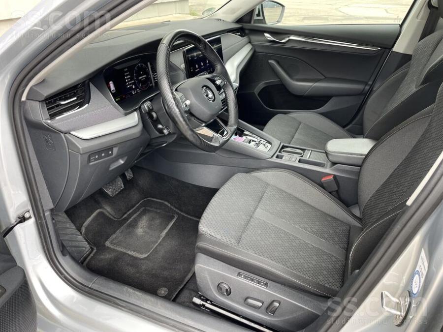 Grey Skoda Octavia 2023 in Riga, with an engine capacity of 2.00 L and mileage of 172 thousand km for 15990 €, photo 20 on AUTOMOTO.COM.LV