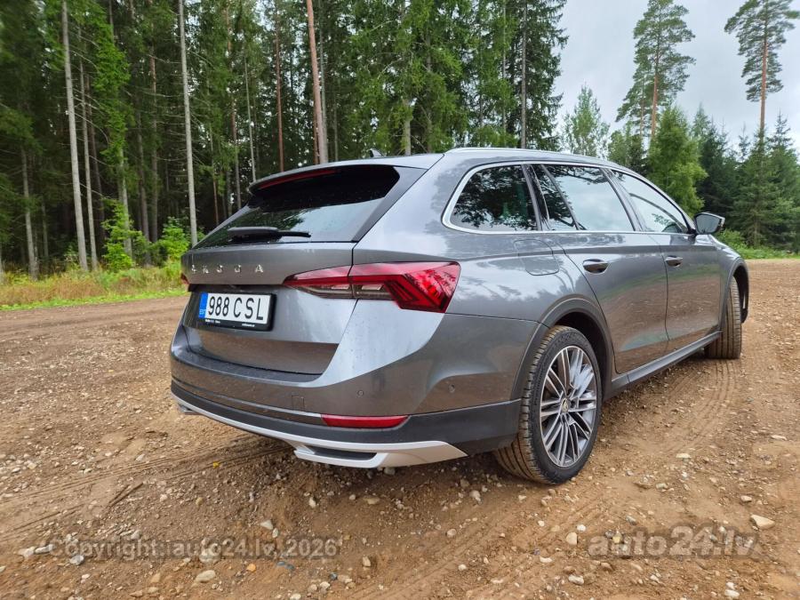 Pelēks Skoda Octavia 2023 Veru, ar dzinēja tilpumu 2.00 L un nobraukumu 41 tūkst. km par 35000 €, foto 5 vietnē AUTOMOTO.COM.LV