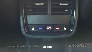 Grey Skoda Octavia 2023 in Tallinn, with an engine capacity of 2.00 L and mileage of 143 thousand km for 23500 €, photo 14 on AUTOMOTO.COM.LV