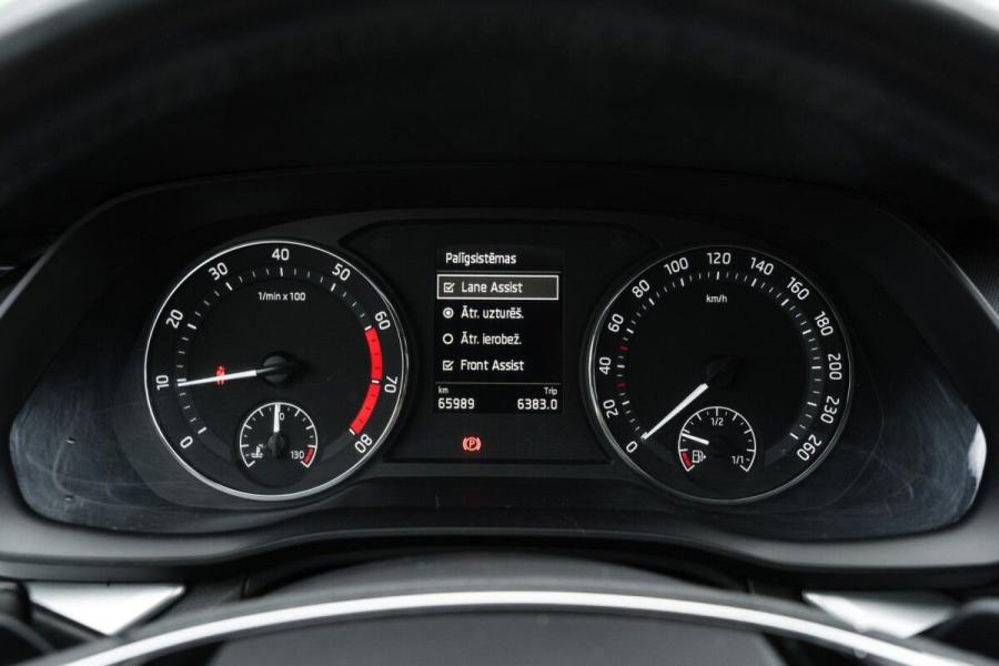 Pelēks Skoda Octavia 2023 Rīga, ar dzinēja tilpumu 1.50 L un nobraukumu 66 tūkst. km par 19900 €, foto 11 vietnē AUTOMOTO.COM.LV